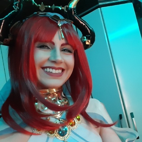 TifaniOnIce - Linkfly