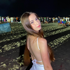 Ana Balassa - Linkfly