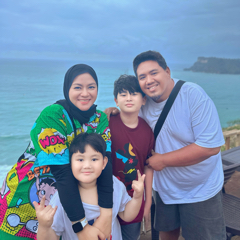 Hi, It's Yunita and Fams! 🩷 - Linkfly