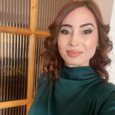 Julia Santana - Linkfly