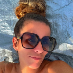 Gee’s Link Lounge - Linkfly