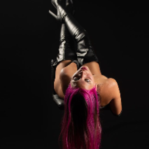 The Hot Boricua - Linkfly